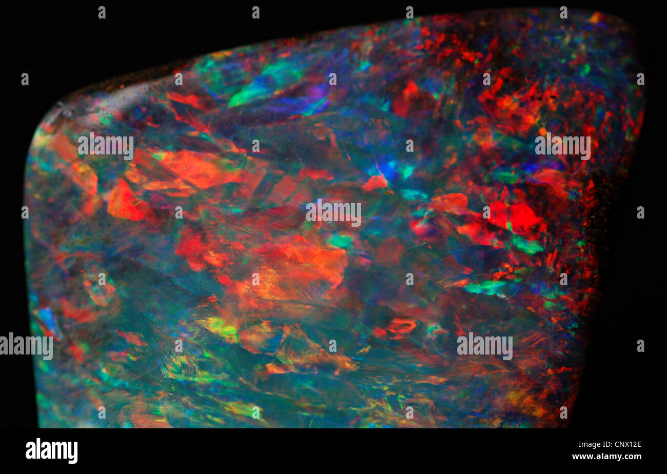 Australian opals hi-res stock photography and images - Alamy
