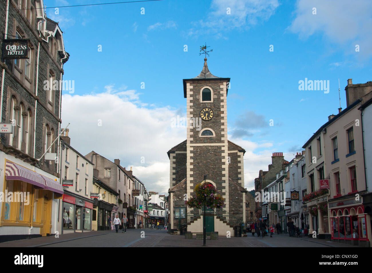 Town Centre and Moot Hall, Keswick, Lake District, Cumbria, England, UK ...