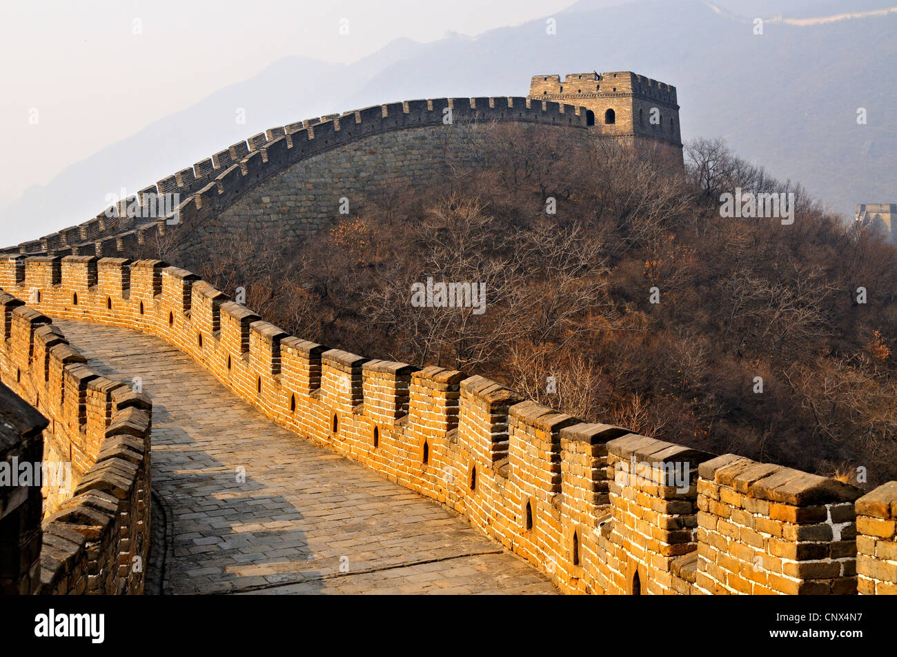 Fort or tower on the Great Wall of China at Mutianyu Stock Photo - Alamy
