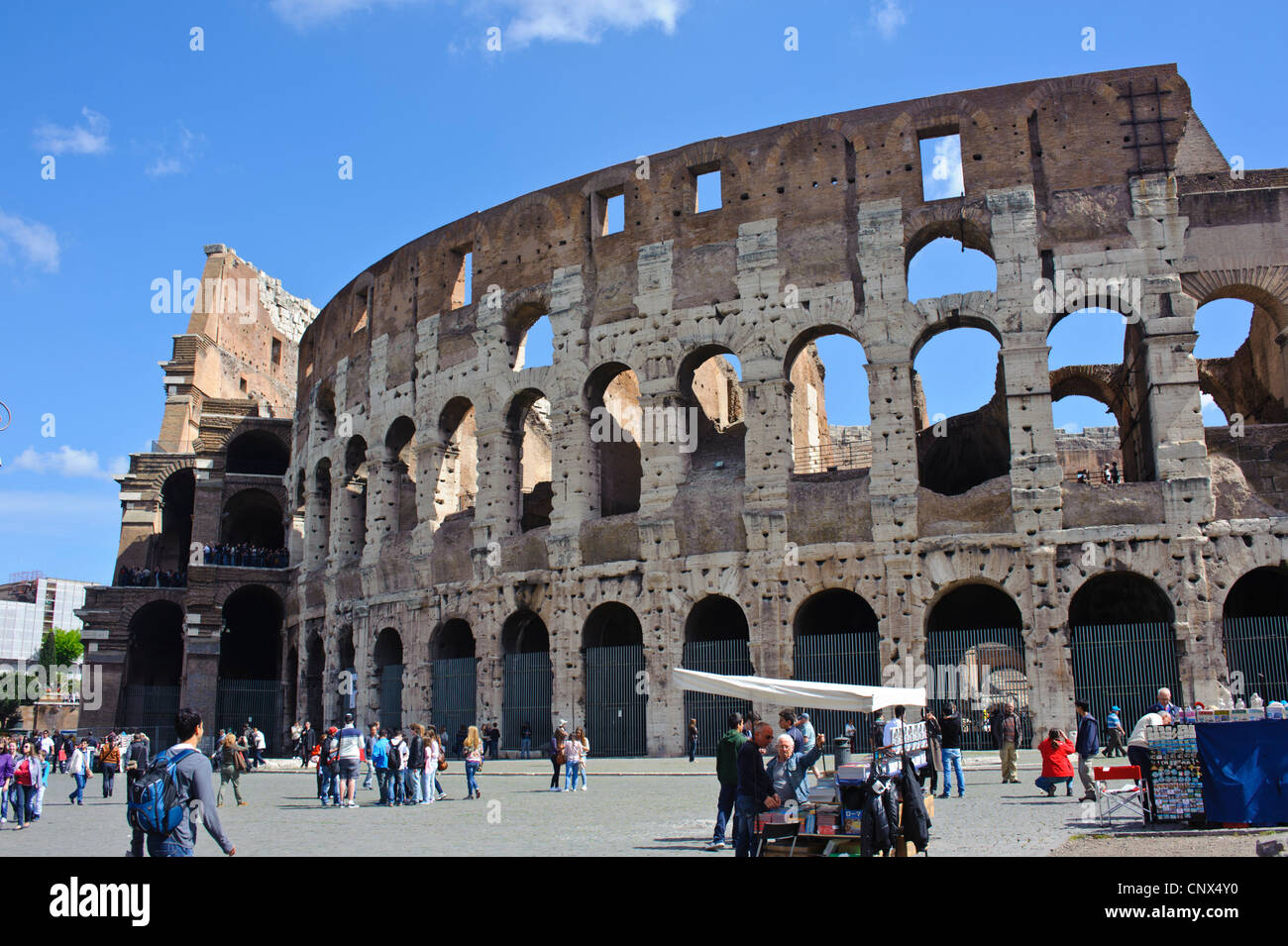 Empire details hi-res stock photography and images - Alamy