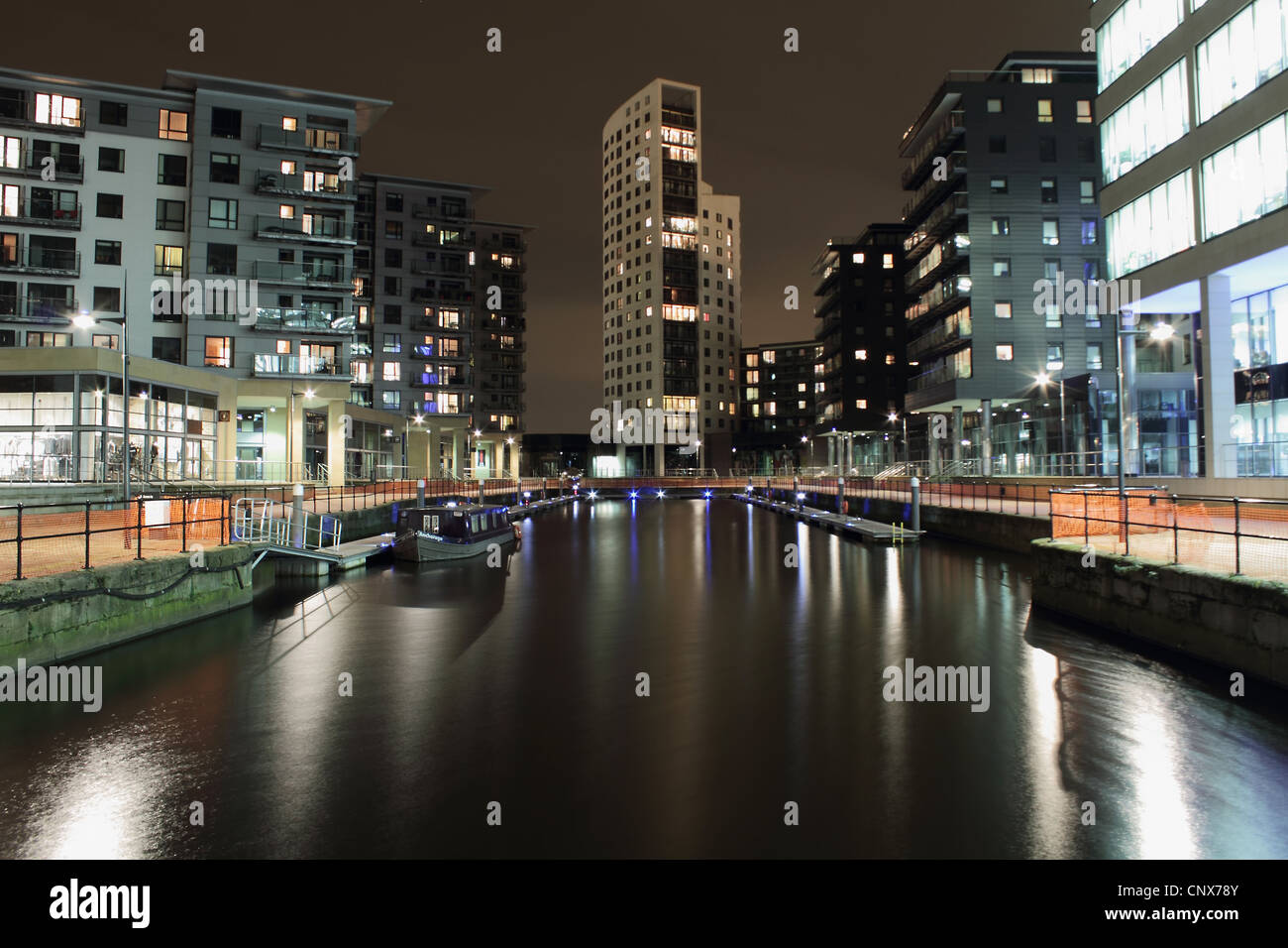 Clarence Dock in Leeds at night Stock Photo - Alamy