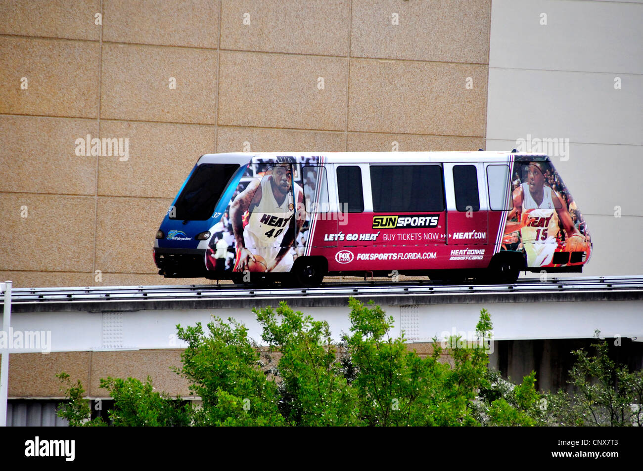 Miami florida metromover people mover hi-res stock photography and ...