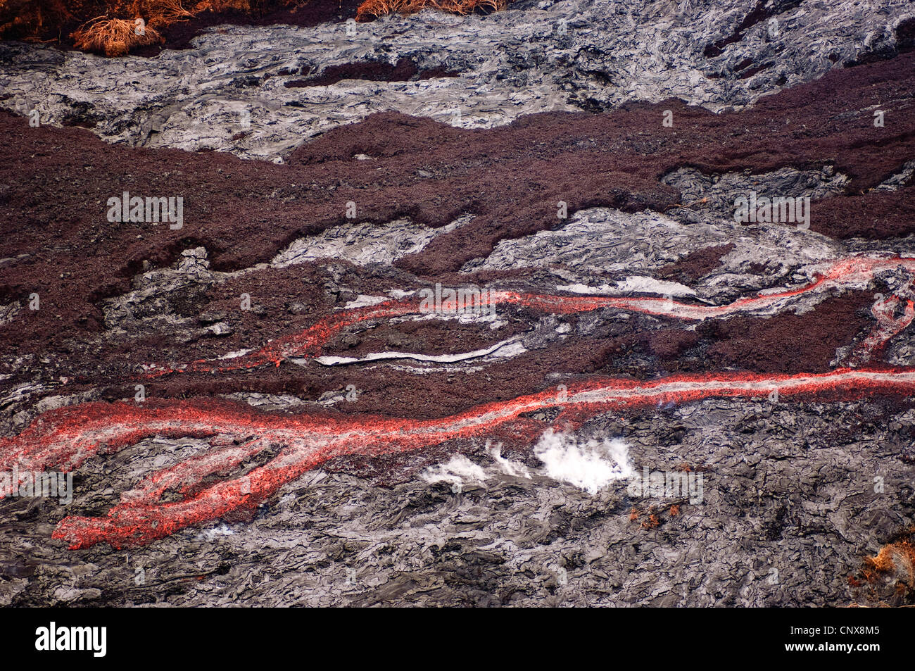 Lava flowing from Kilauea Volcano, USA, Hawaii, Hawaii Volcanoes ...