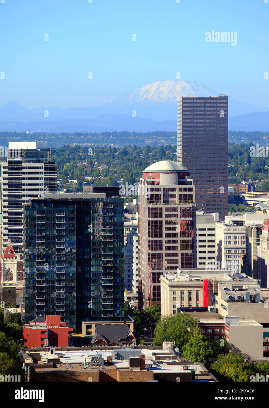 Portland Oregon buildings & Mt. St. Helen's Stock Photo - Alamy