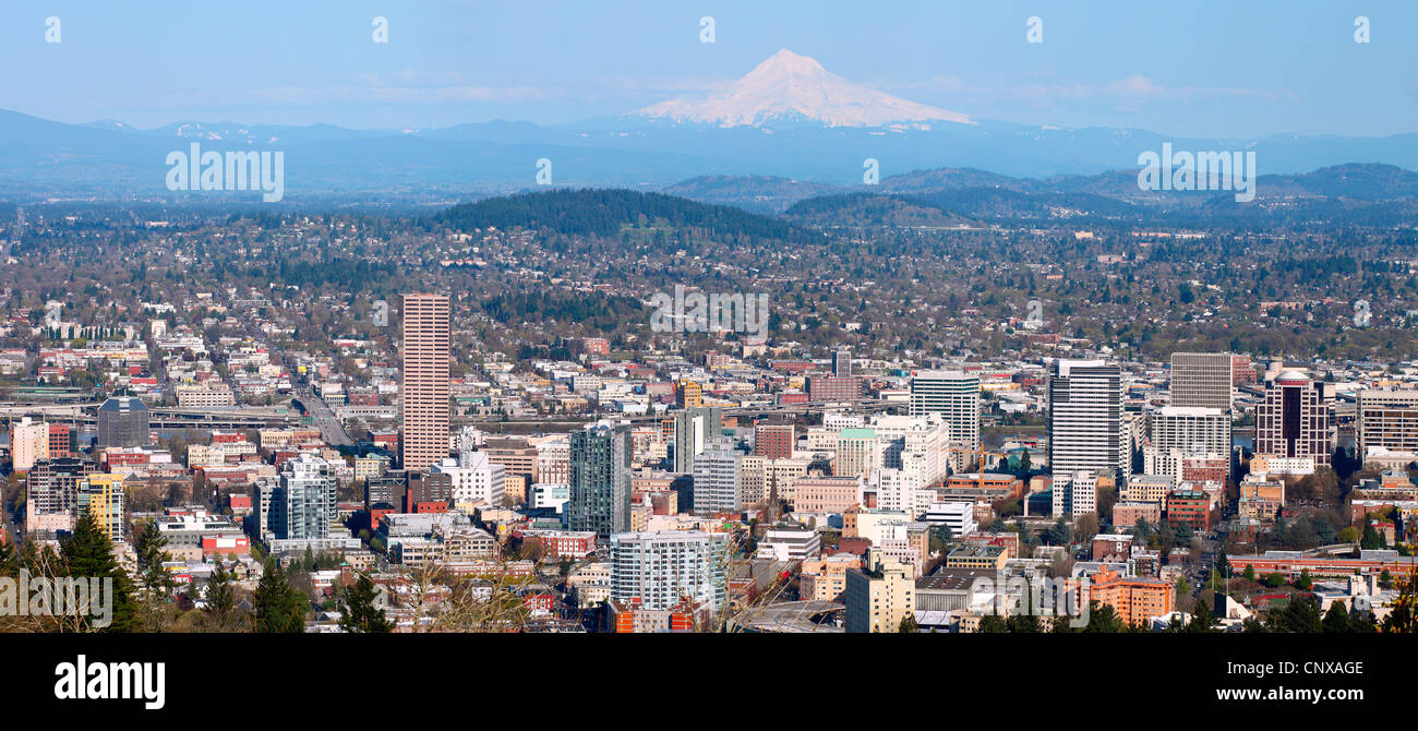 Portland landmarks hi-res stock photography and images - Alamy