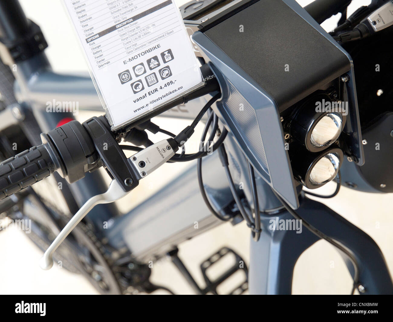 Product display price tag hi-res stock photography and images - Alamy