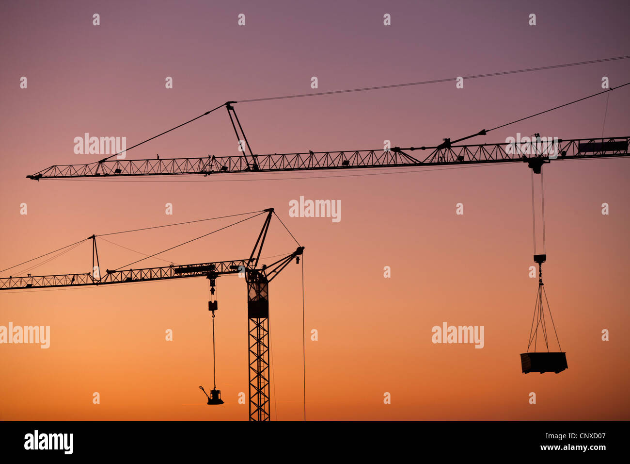 Construction cranes hi-res stock photography and images - Alamy