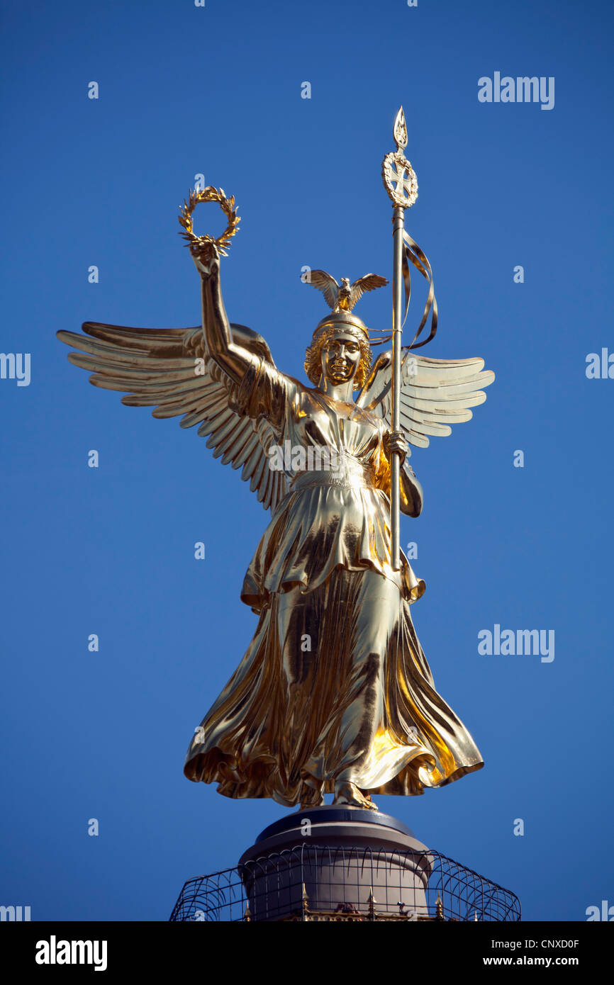 Memorial victory column landmark hi-res stock photography and images ...