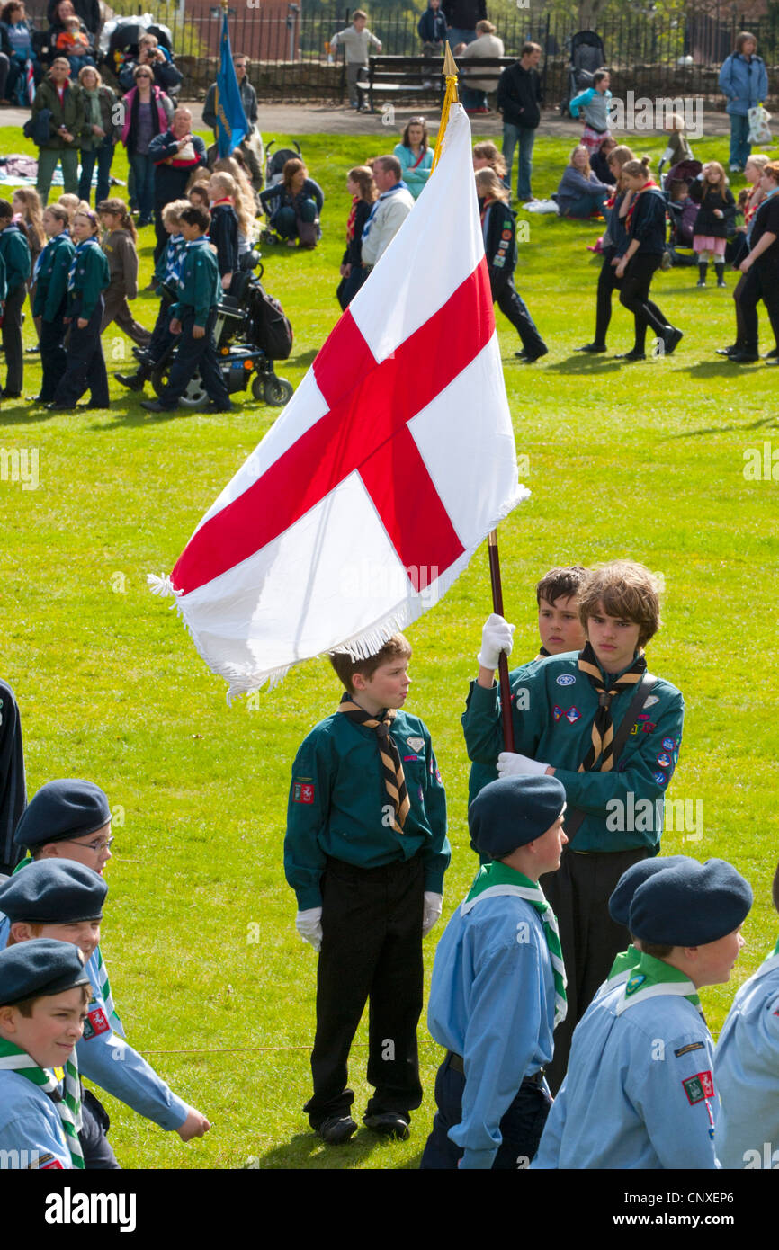 Scouts parade hi-res stock photography and images - Alamy