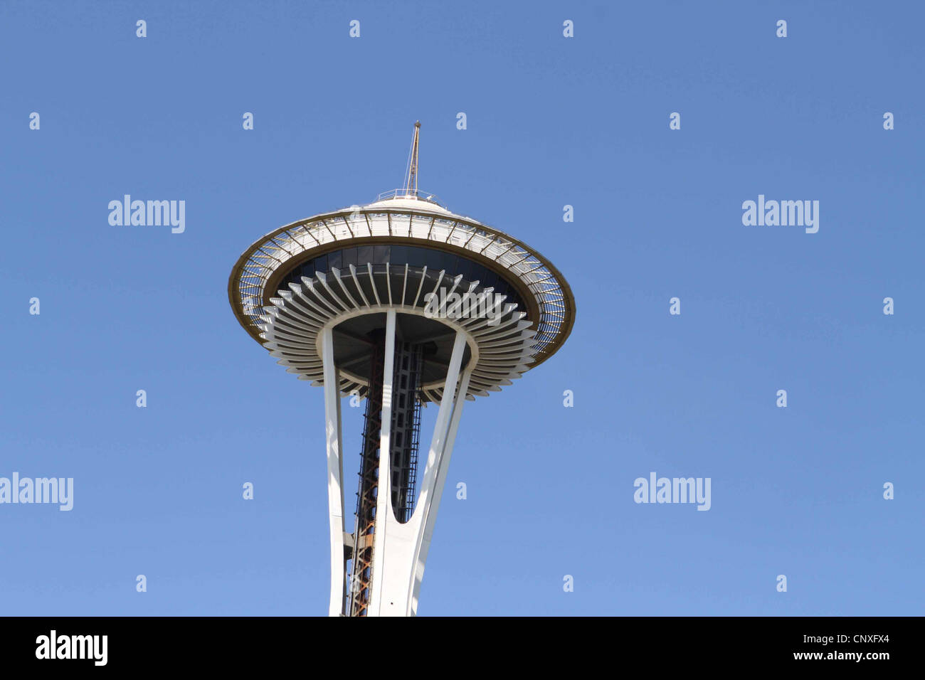 How tall is the seattle space needle hi-res stock photography and ...