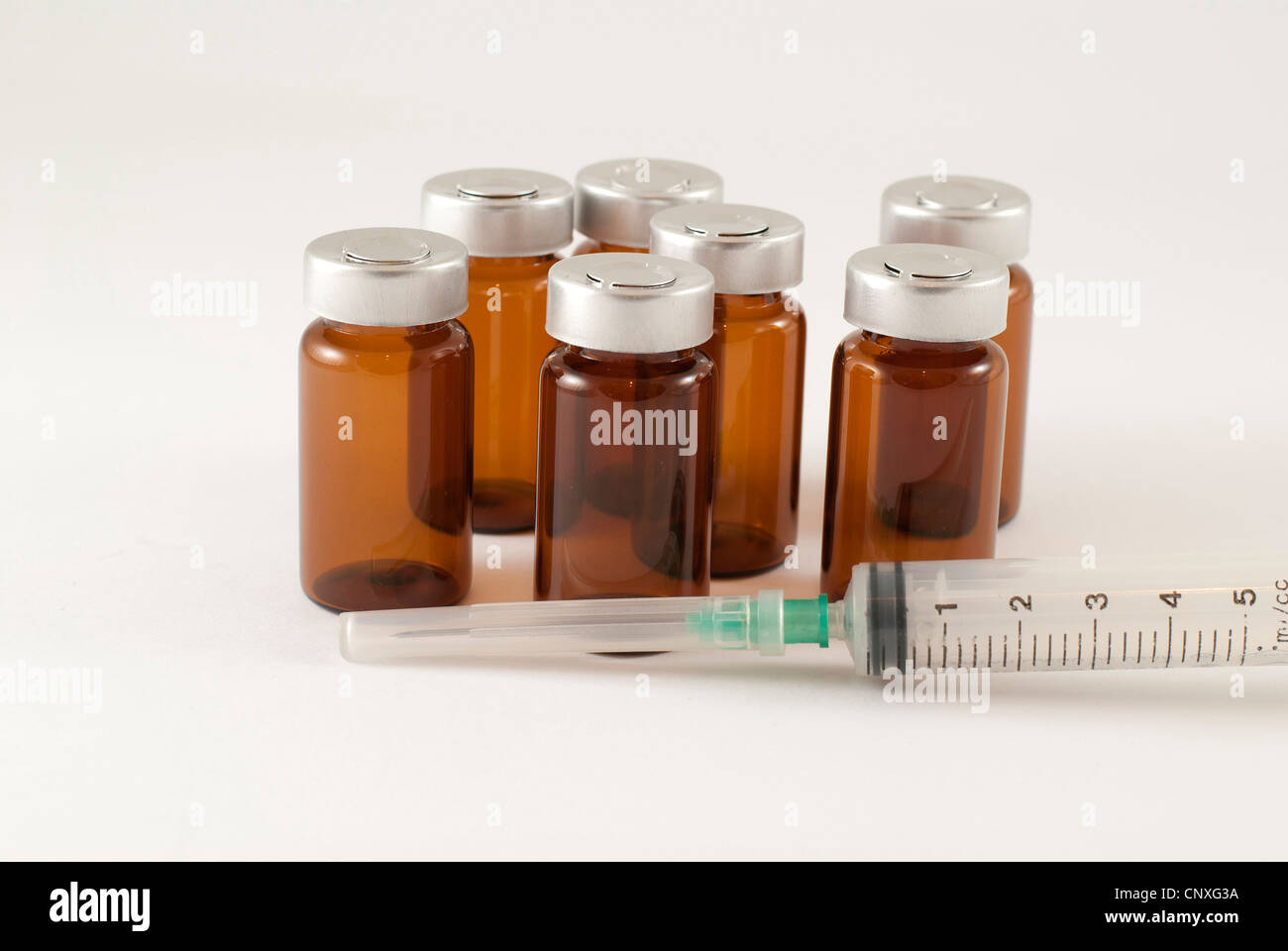 Injection closeup hi-res stock photography and images - Alamy