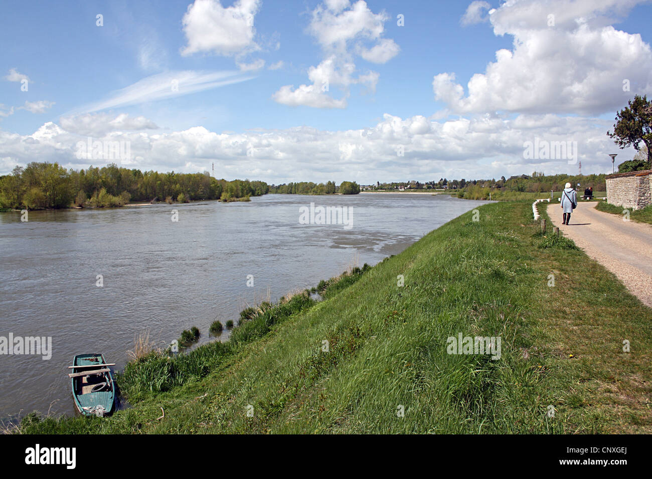 Orleans france river boat hi-res stock photography and images - Alamy