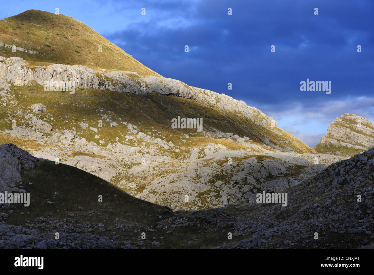 Karst slope hi-res stock photography and images - Alamy