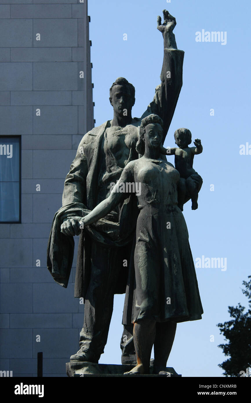 Czechoslovak family. Bronze statue in front of the National Monument in ...