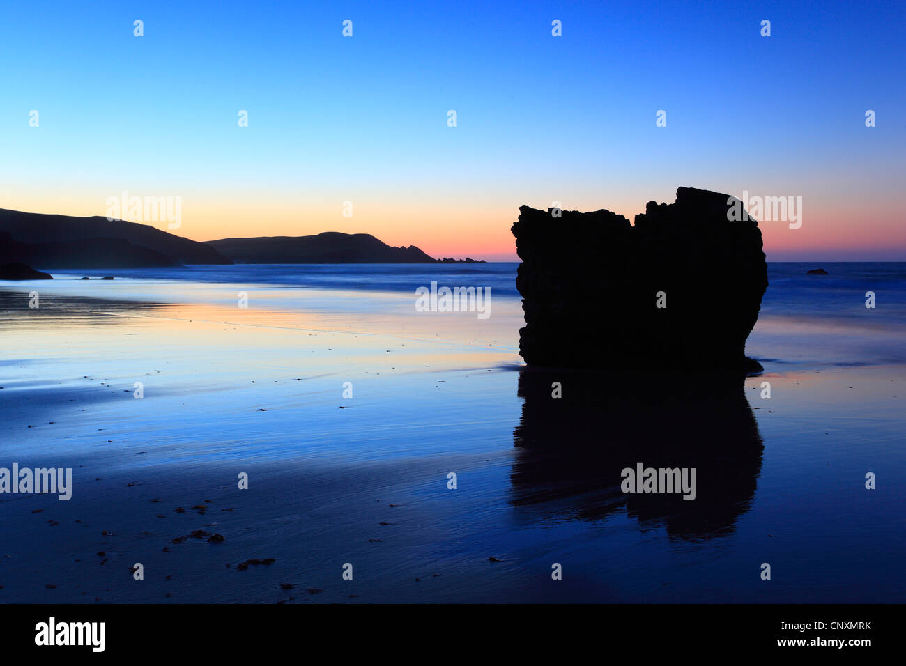 Scottish beach rock hi-res stock photography and images - Alamy