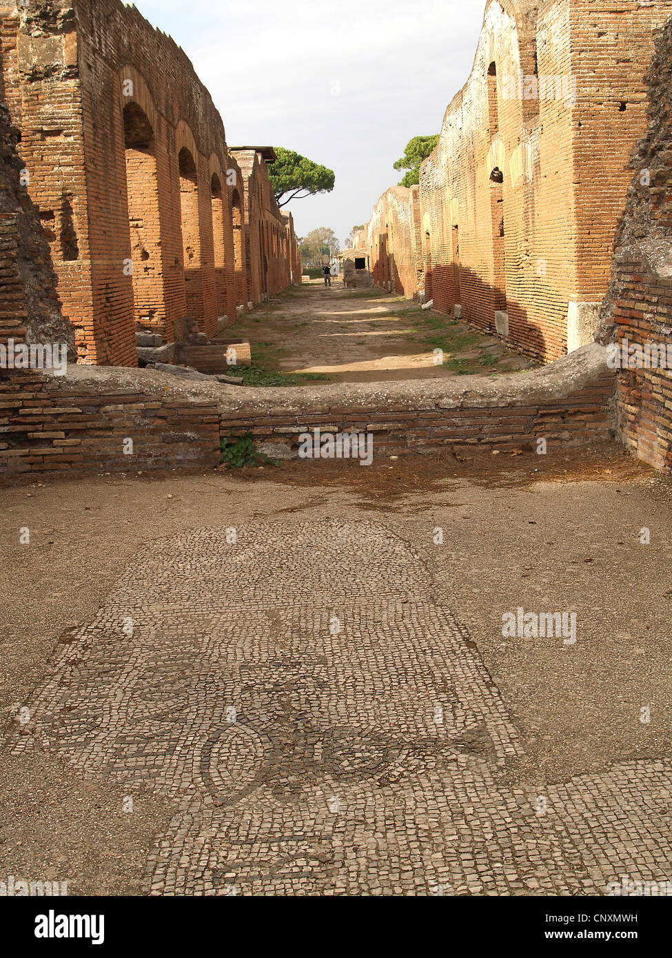 Roman street scene hi-res stock photography and images - Alamy