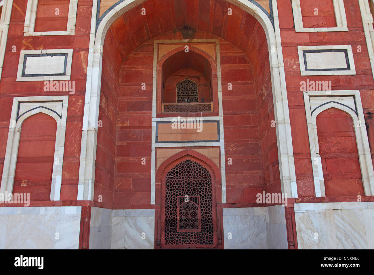 Art and art work at Humayun's Tomb Stock Photo - Alamy
