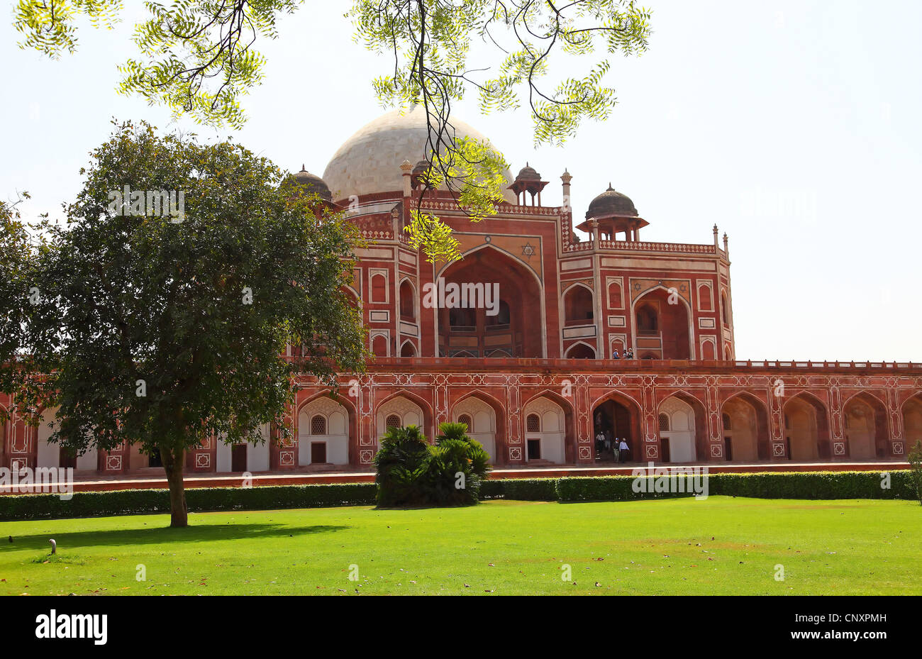 Humayun's tomb construction hi-res stock photography and images - Alamy