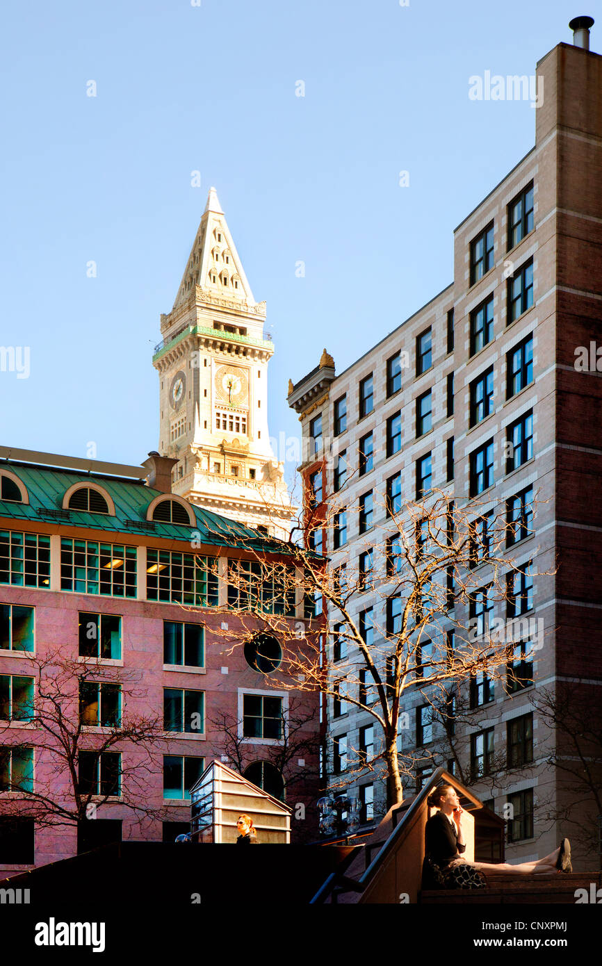 Massachusetts street scene hi-res stock photography and images - Alamy