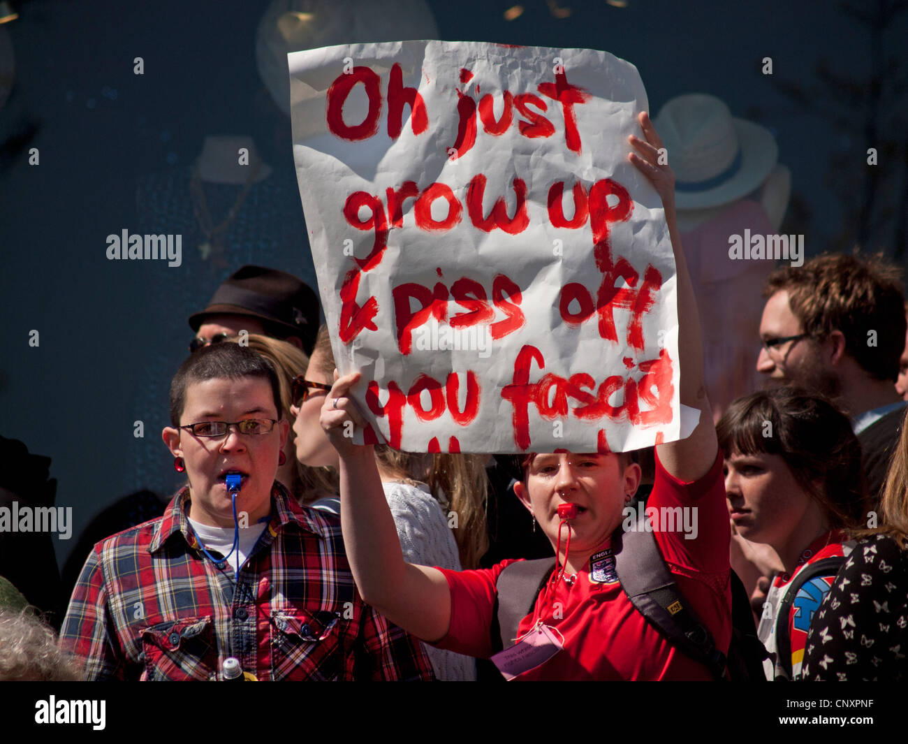Counter-demonstrators protest against an EDL rally in Brighton Stock ...
