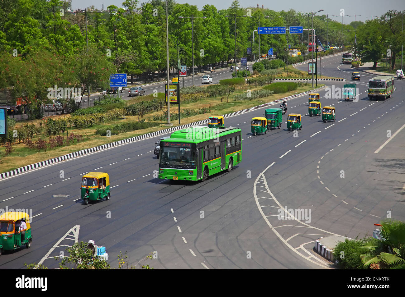 Traffic on highway Stock Photo - Alamy