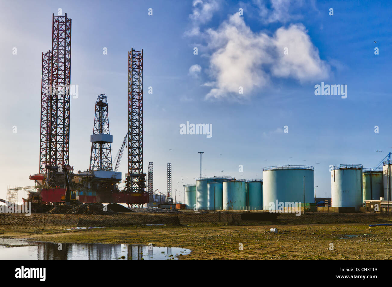 Offshore oil rig drilling platform in Esbjerg, Denmark Stock Photo - Alamy
