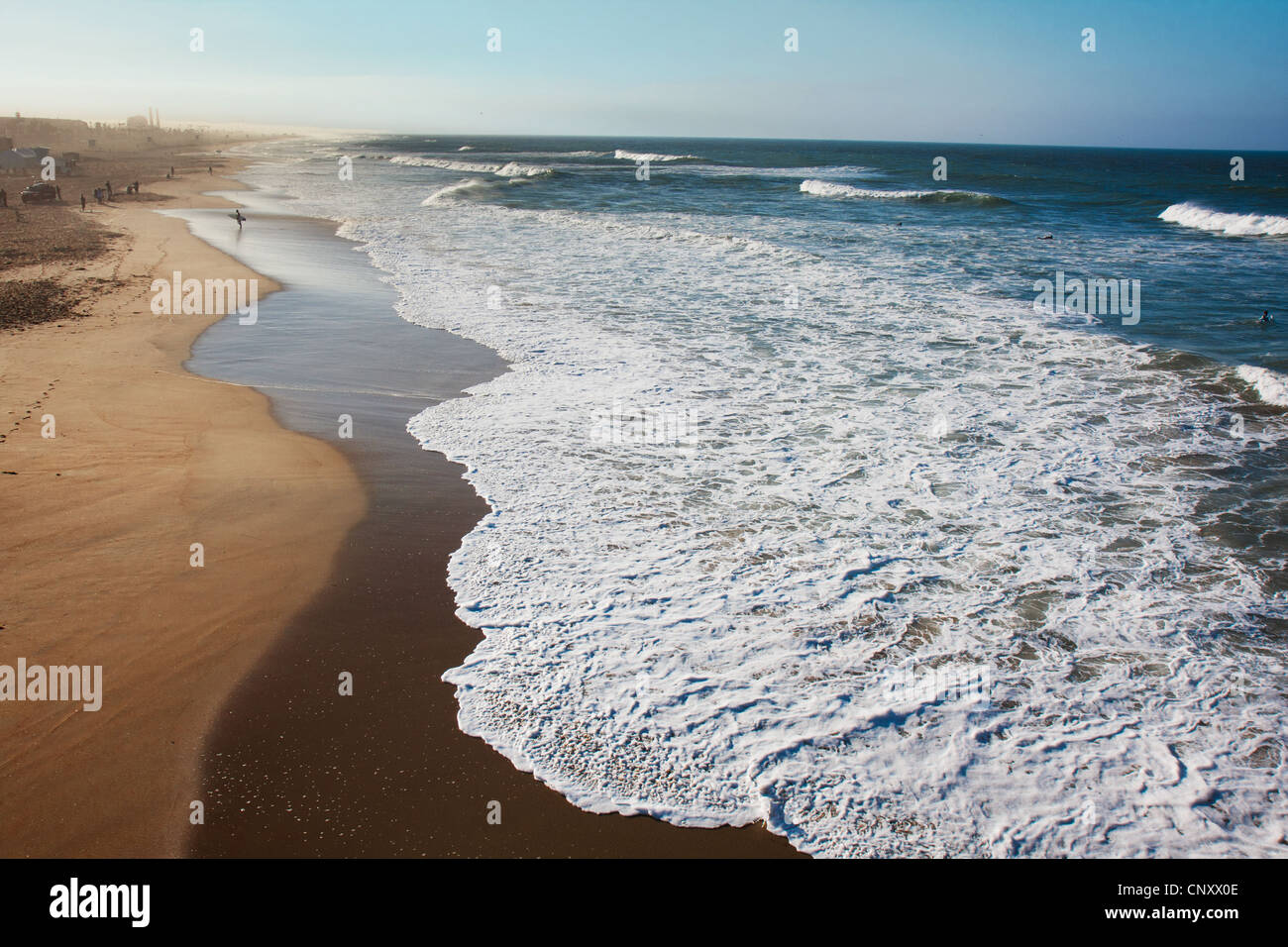 Image of the surf taken from the Huntington Beach pier Stock Photo - Alamy