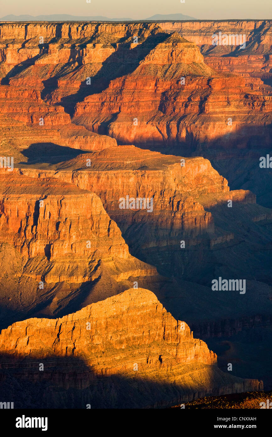 light and shadow at rock walls of Grand Canyon, USA, Arizona, Grand ...