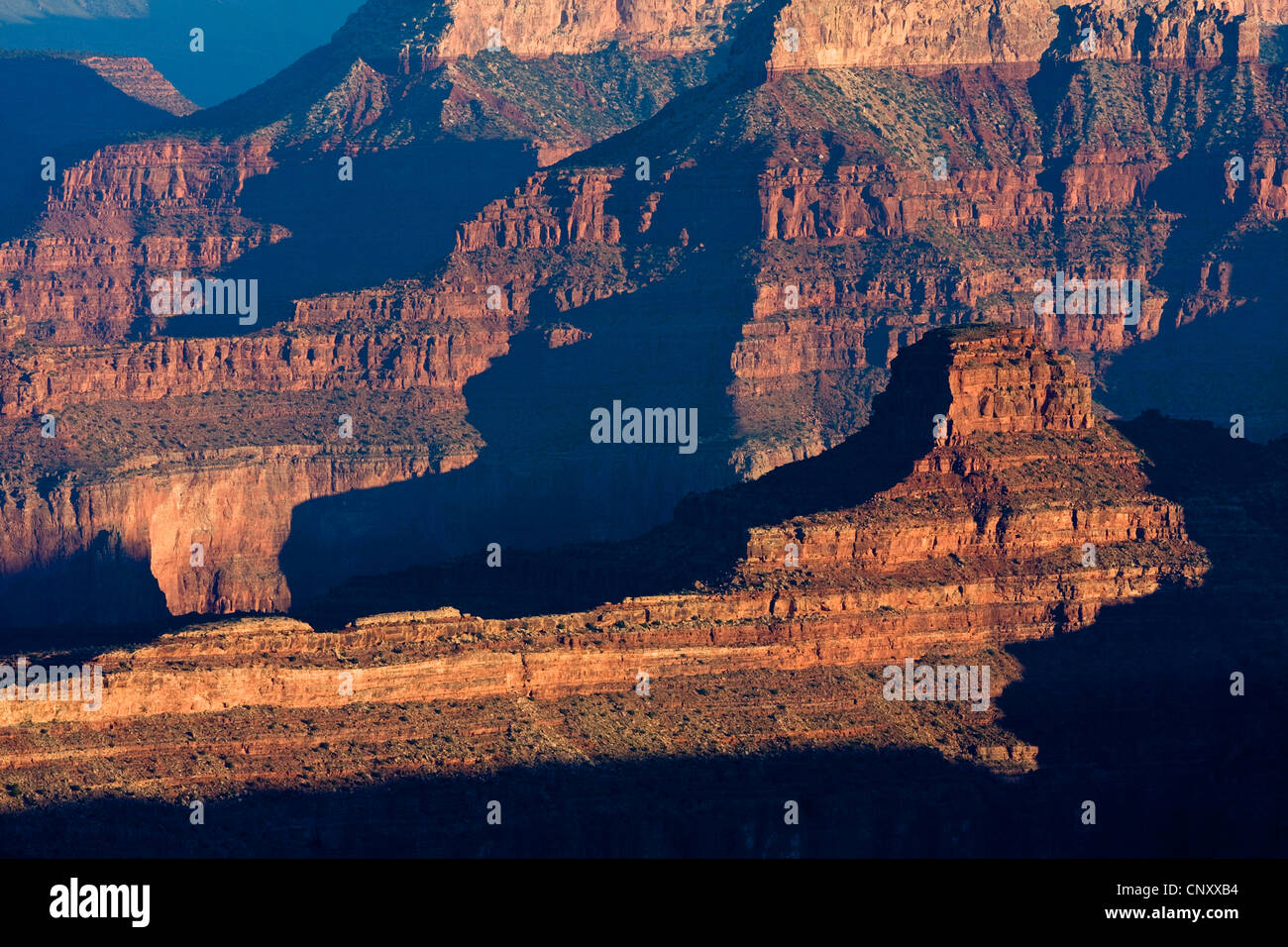 light and shadow at rock walls of Grand Canyon, USA, Arizona, Grand ...