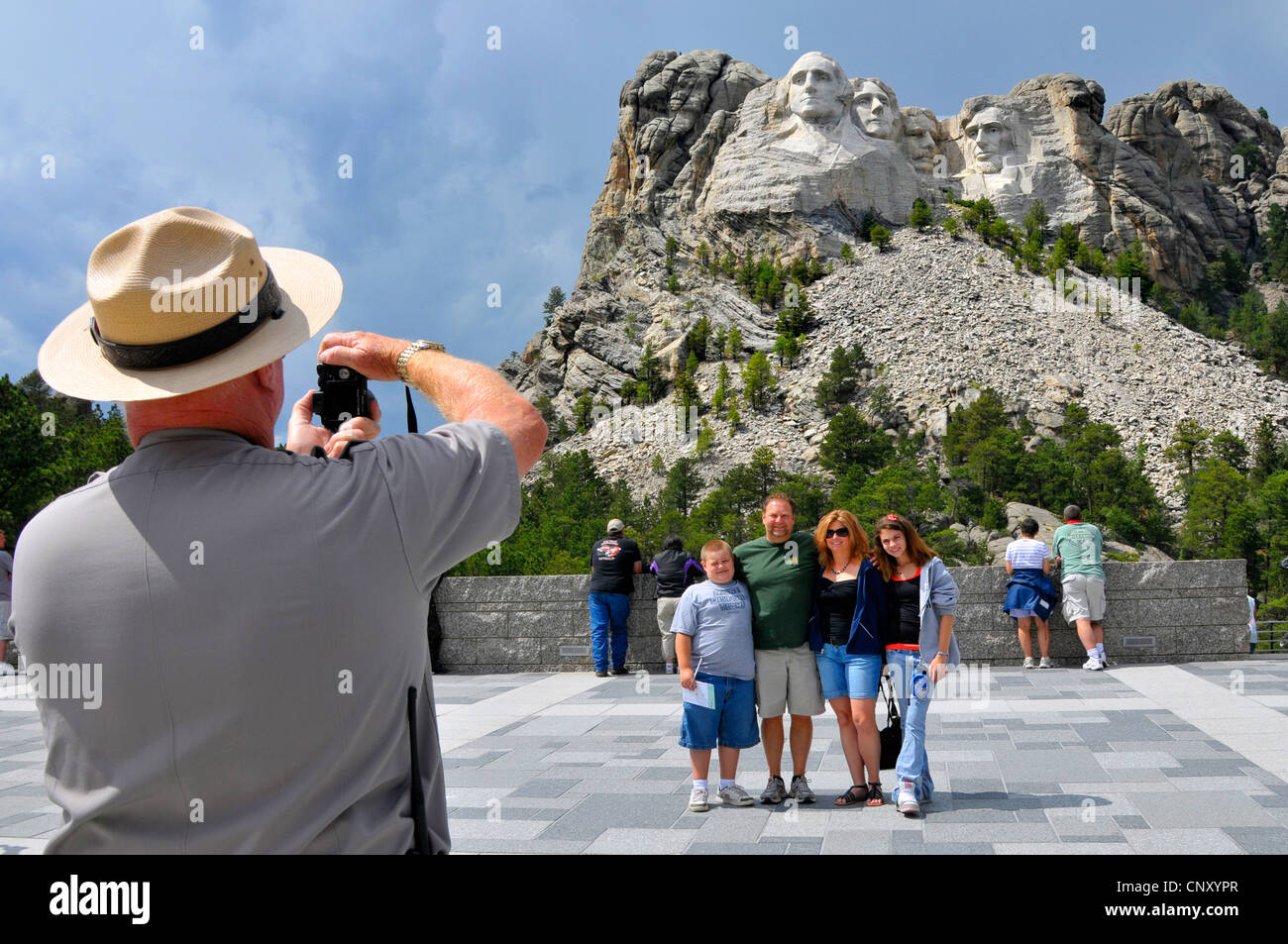 Park Ranger Photographs Visitors to Mount Rushmore National Park Rapid ...
