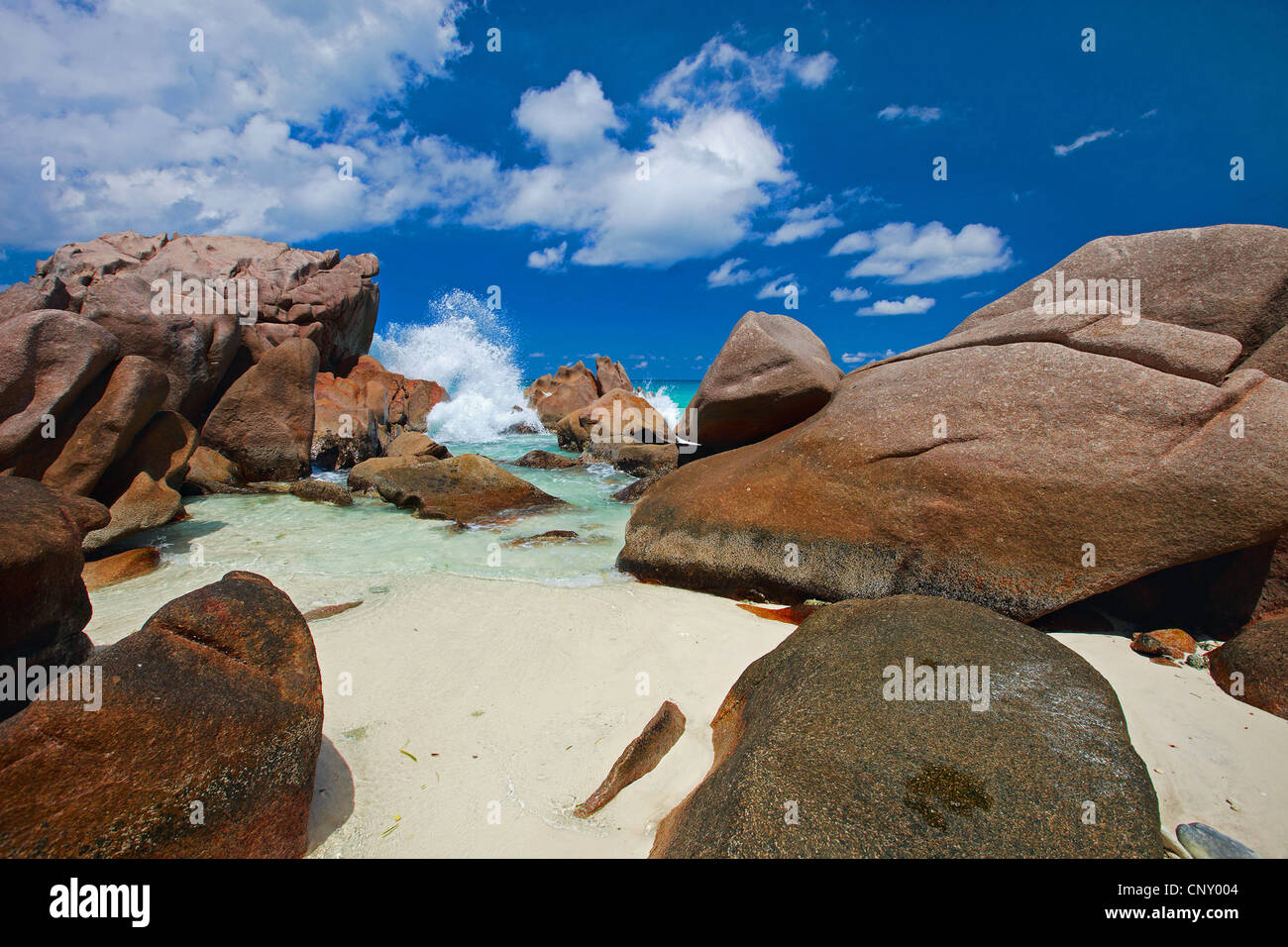 granite rocks at tropical beach, Seychelles Stock Photo - Alamy