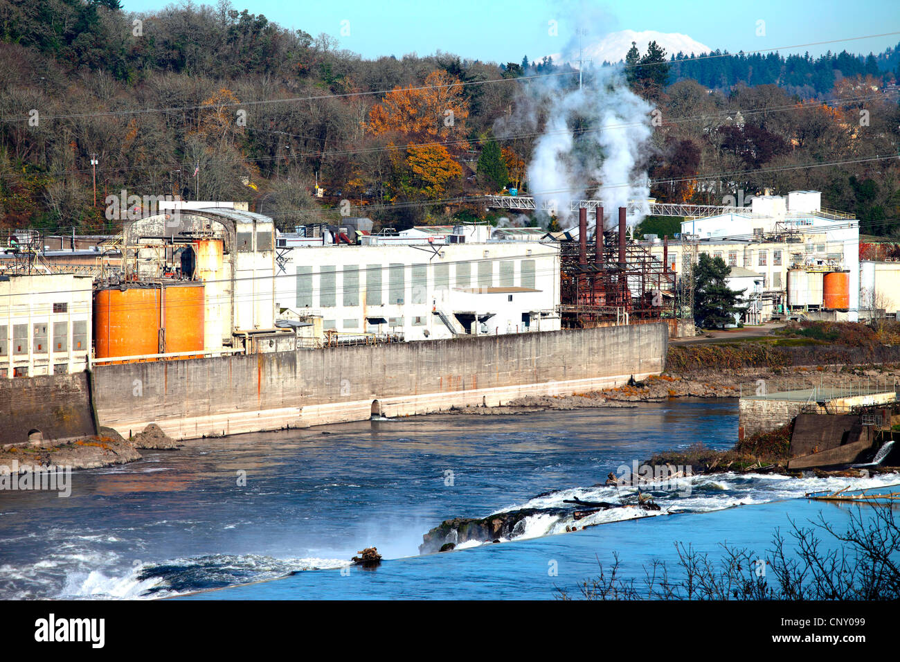 Steam cylinders hi-res stock photography and images - Alamy