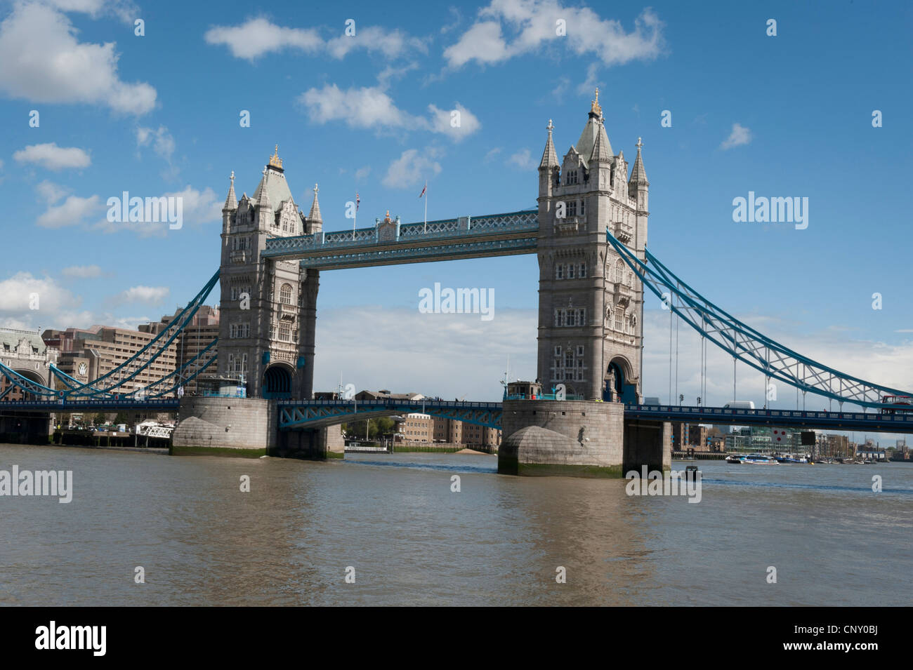 210 bus london hi-res stock photography and images - Alamy