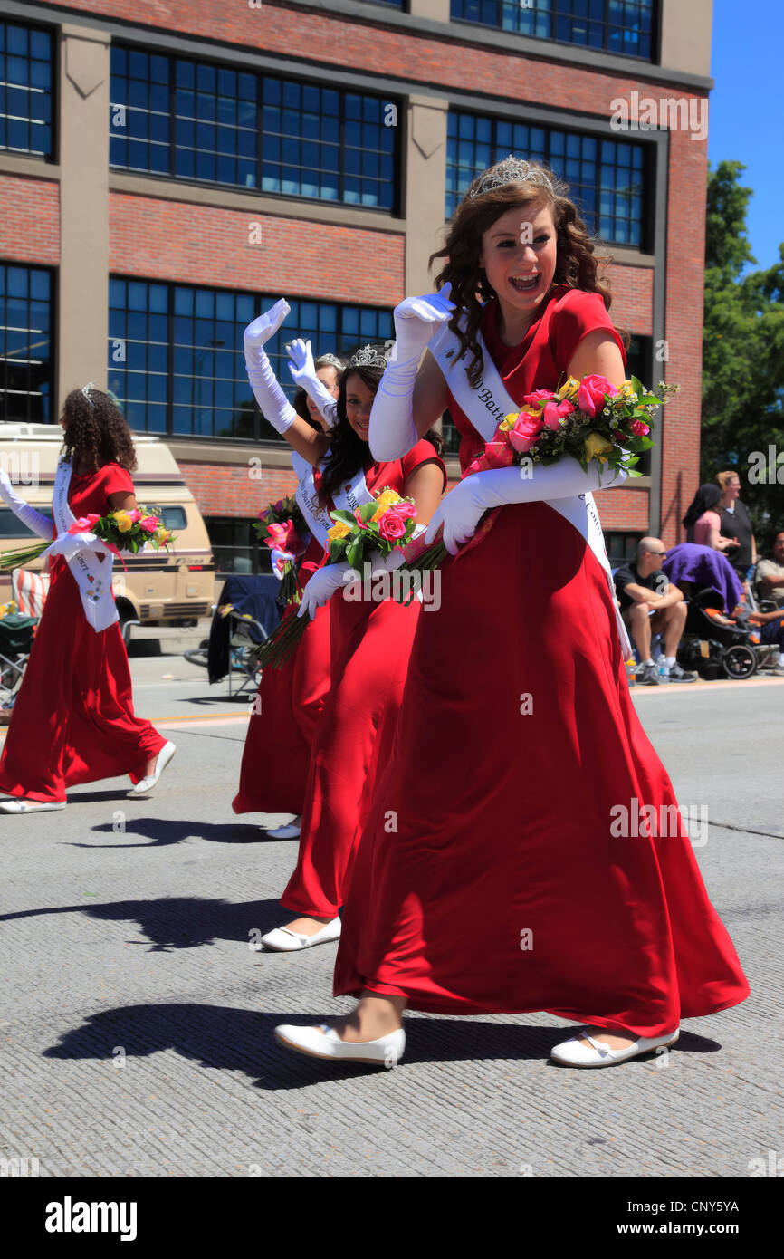 Portland Rose Parade High Resolution Stock Photography and Images - Alamy