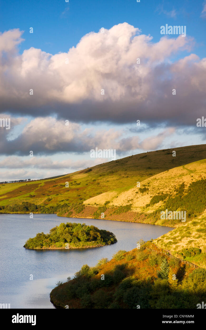 Early Autumn afternoon overlooking Meldon Reservoir, Dartmoor National ...