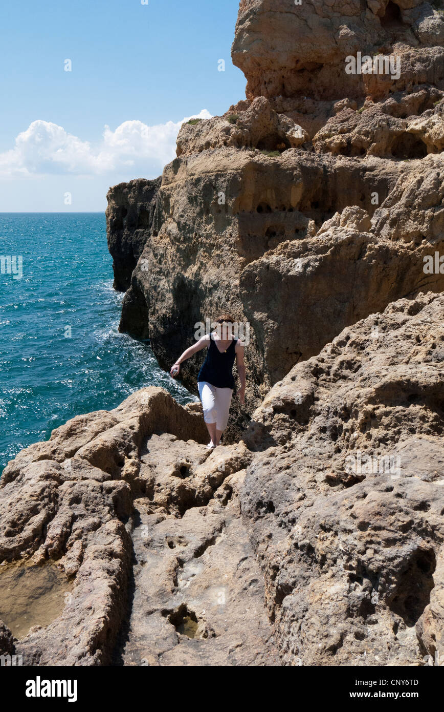 Cliff top path along hi-res stock photography and images - Alamy