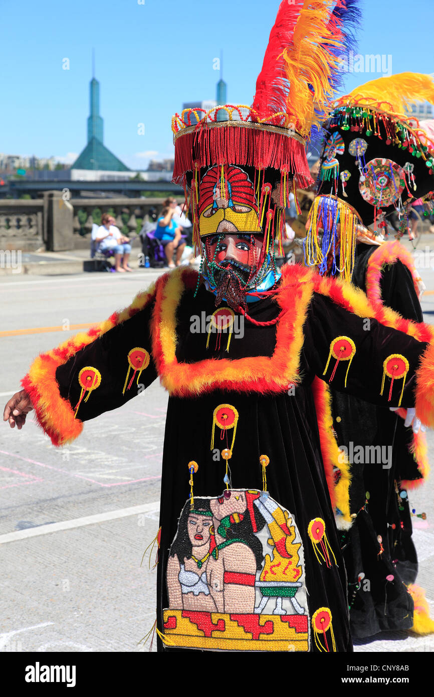 PORTLAND - JUNE 12: Rose Festival annual parade through downtown June ...