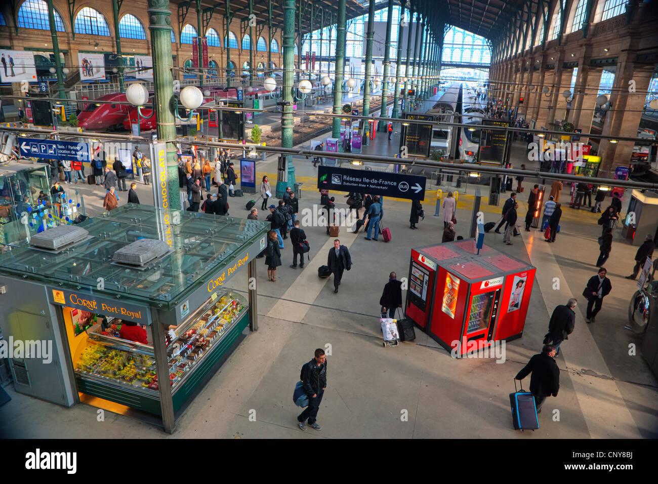 Gare Du Nord train station, Paris Stock Photo - Alamy