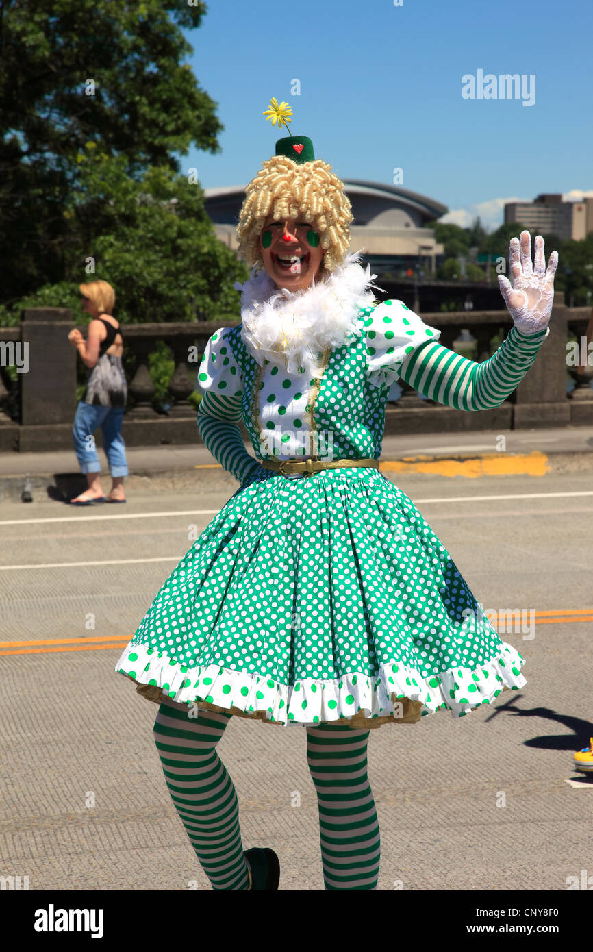 PORTLAND - JUNE 12: Rose Festival annual parade through downtown June ...