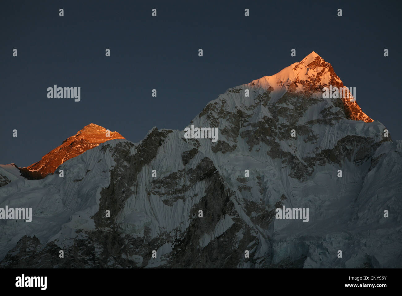 Sunset over Mount Everest (8,848 m) in Khumbu region in the Himalayas ...
