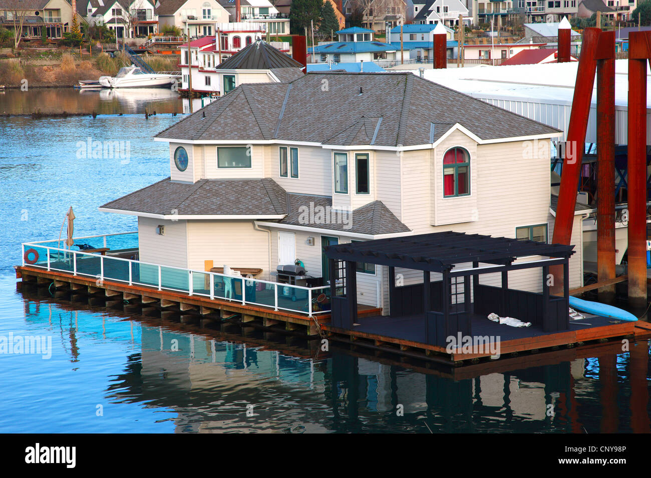 A floating mansion house Stock Photo - Alamy