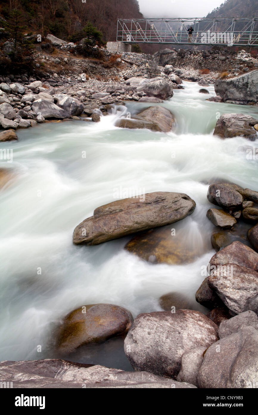 Bridge over the Dudh Kosi at Phortse Tenga on the trial to Gokyo Ri in ...