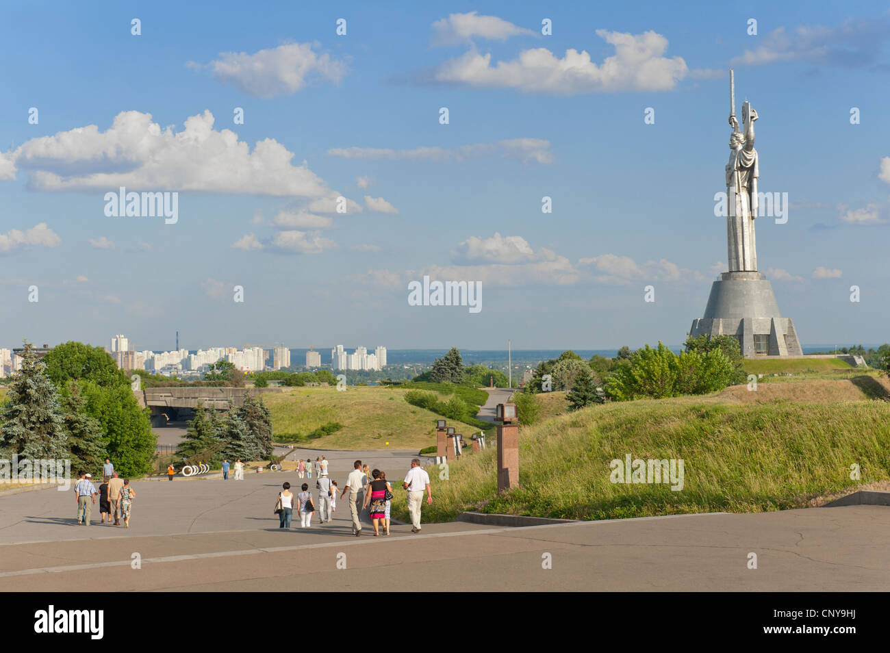 Rodina Mat - The Motherland Monument and The National Museum of the ...