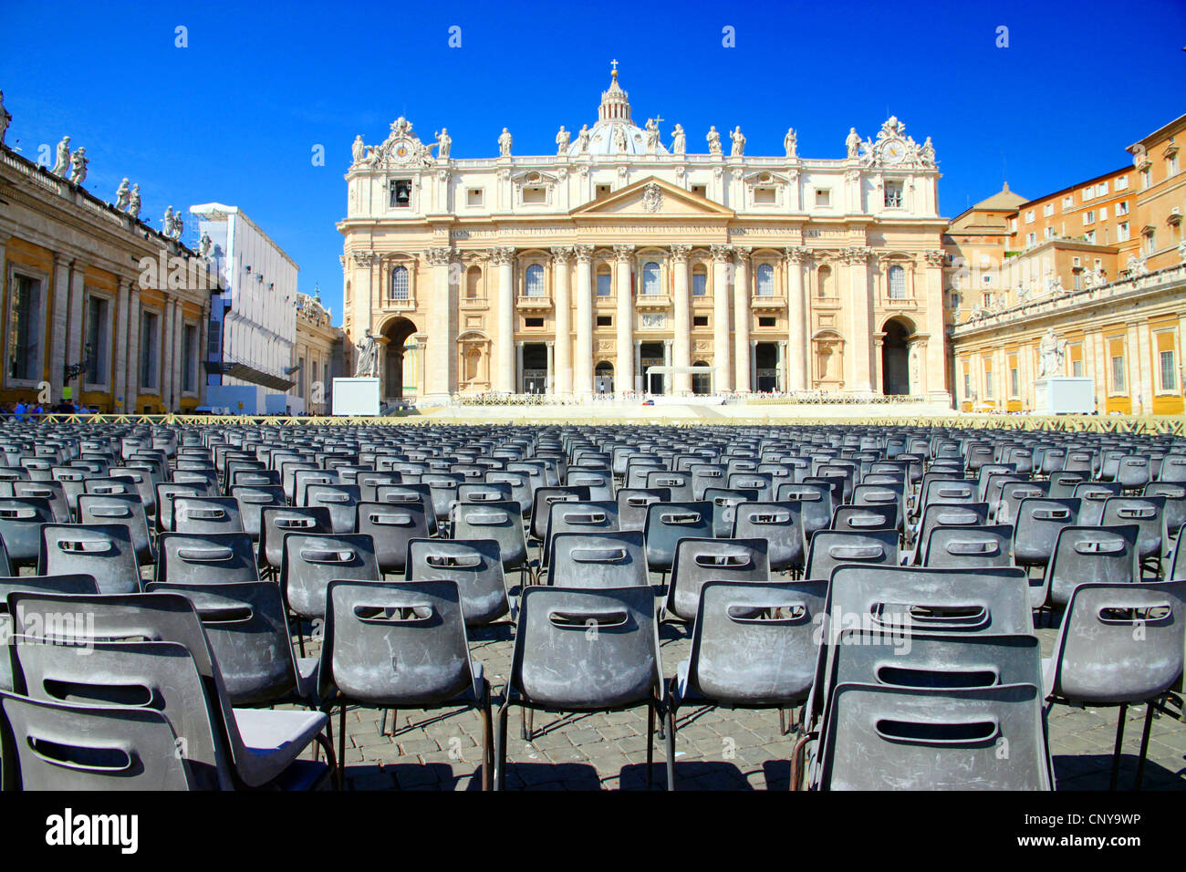 St. Peter Square Stock Photo - Alamy