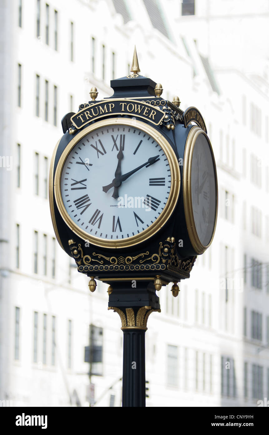 Trump tower clock hi-res stock photography and images - Alamy