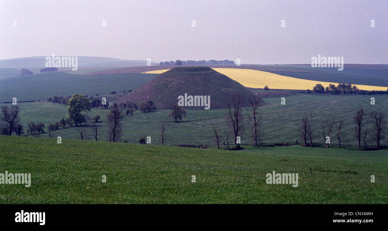 Archaeology silbury hi-res stock photography and images - Alamy