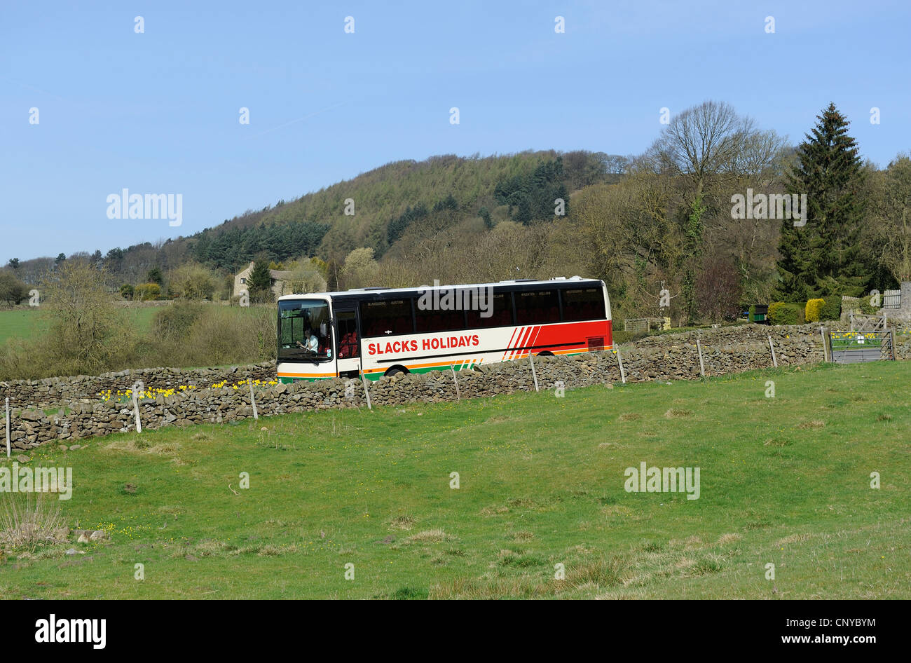 Single decker bus britain hi-res stock photography and images - Alamy