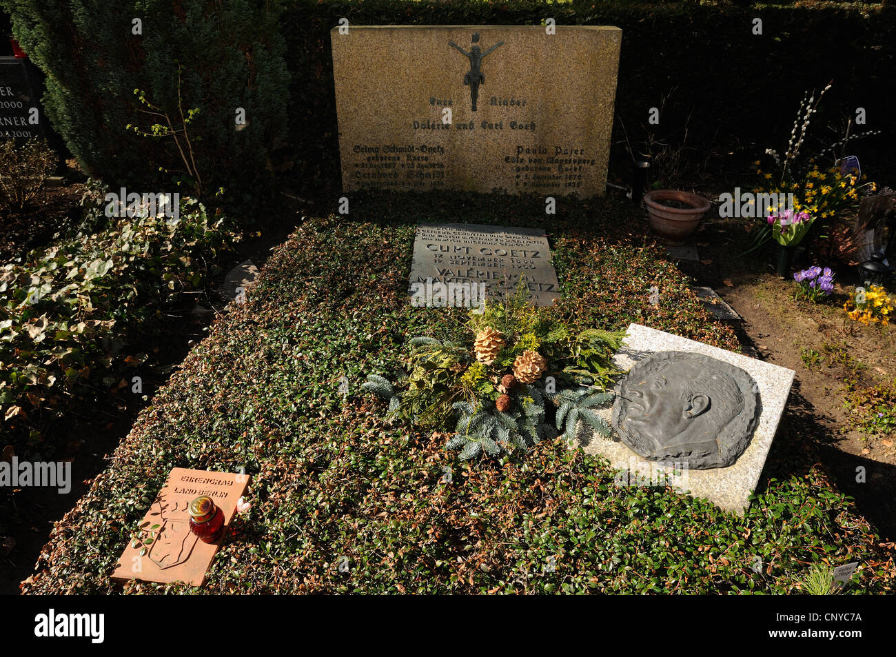 Curt goetz 1888 1960 hi-res stock photography and images - Alamy
