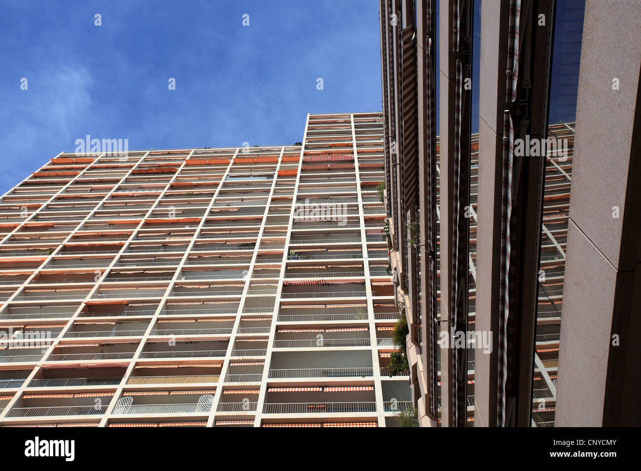 New tower blocks hi-res stock photography and images - Alamy
