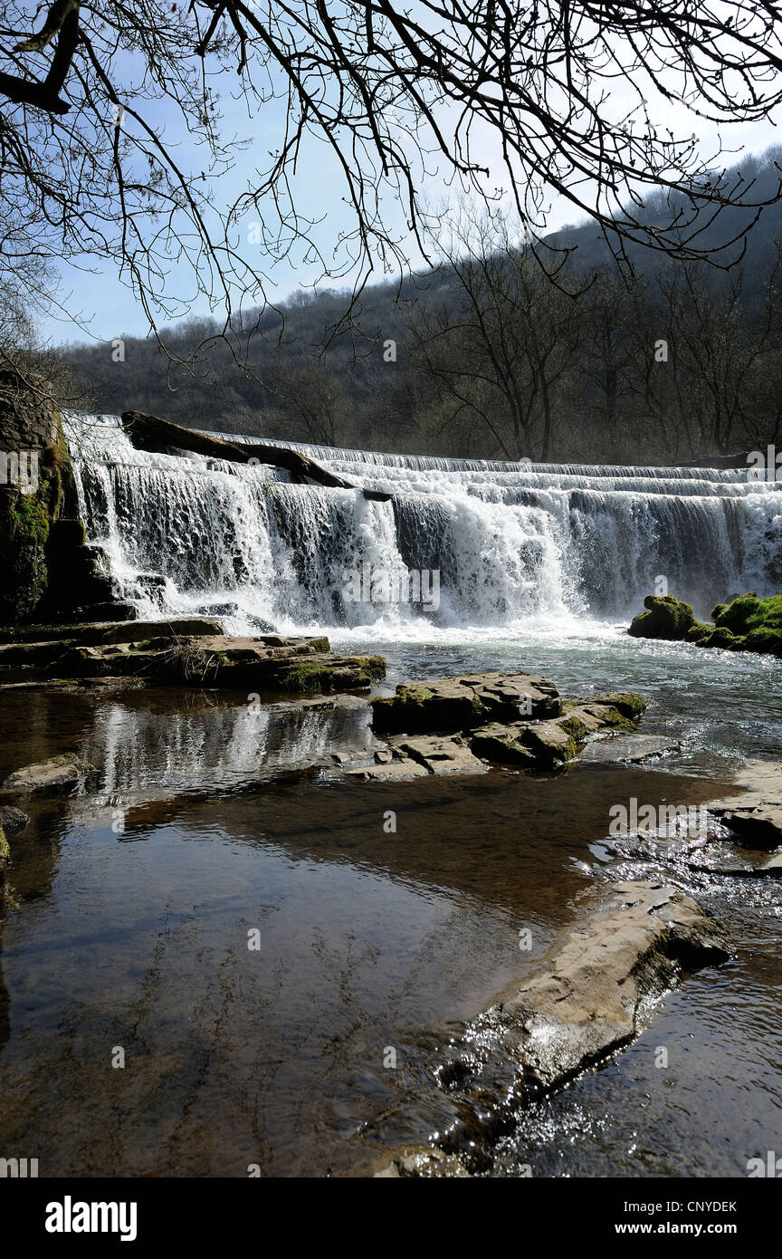 The weir on the river wye, a short walk from monsal head derbyshire ...